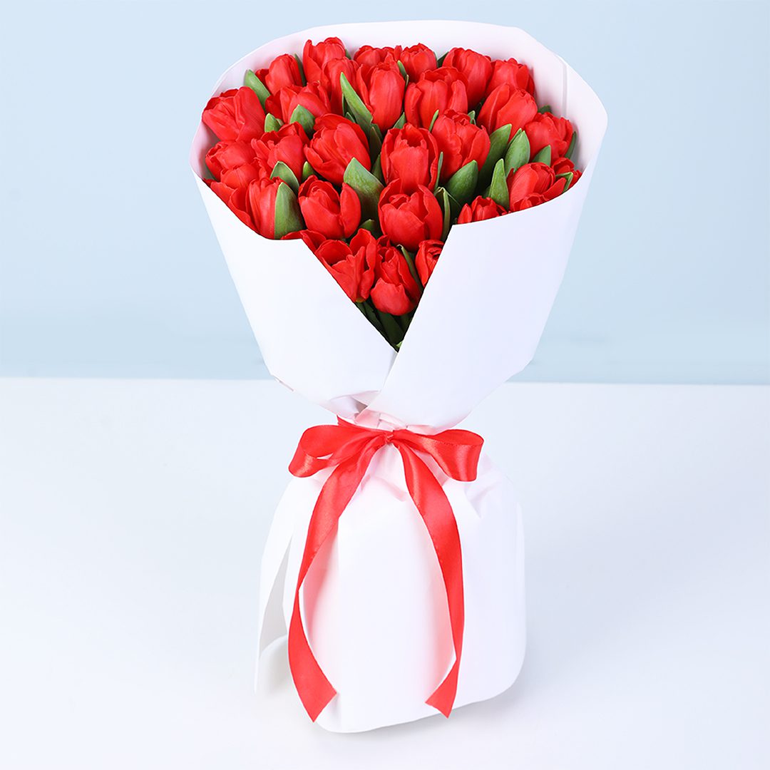 30 Red Tulips Bouquet | Romantic Tulip Flowers